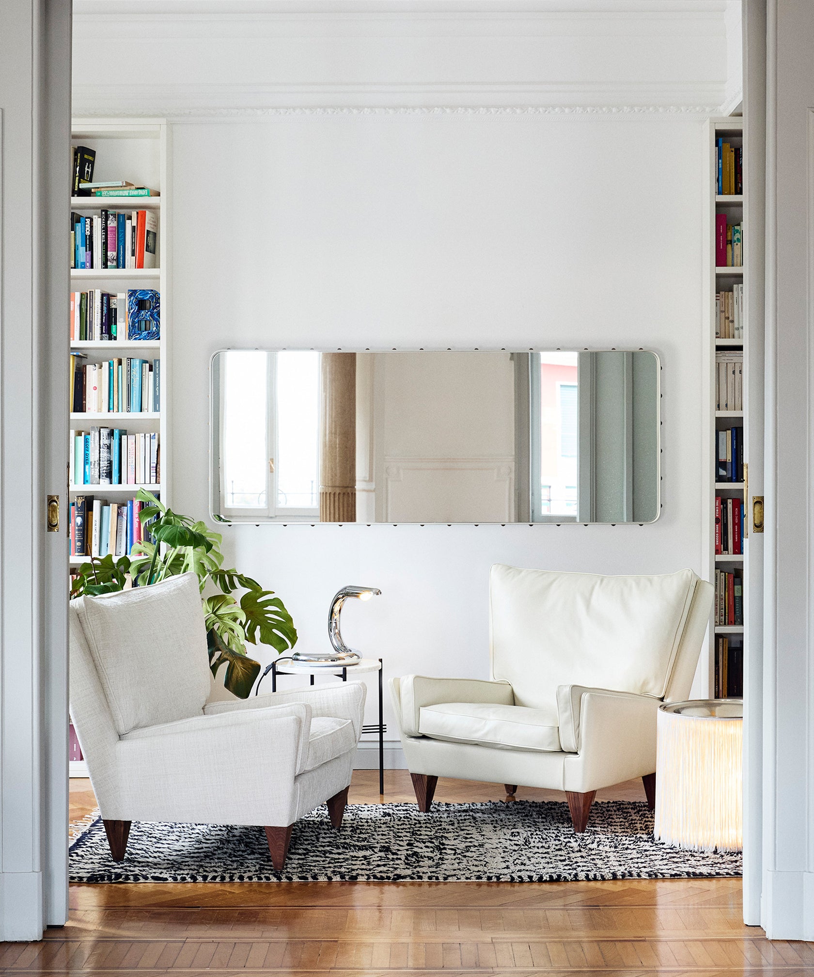 Aspide Table Lamp by Gubi | TRNK