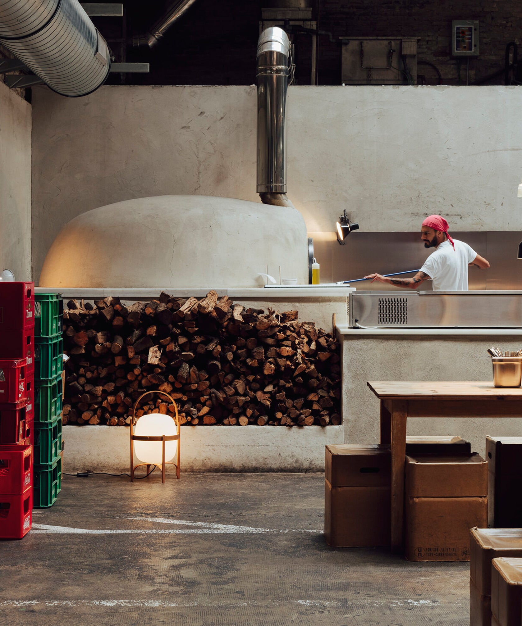 Cesta Table Lamp | Santa & Cole | Contemporary Design | TRNK