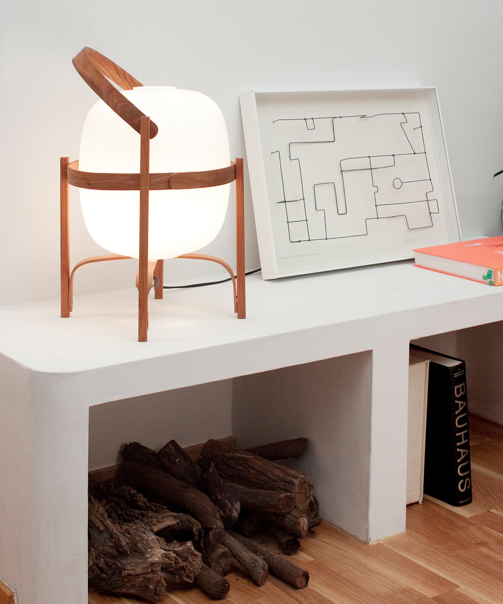 Cesta Table Lamp | Santa & Cole | Contemporary Design | TRNK