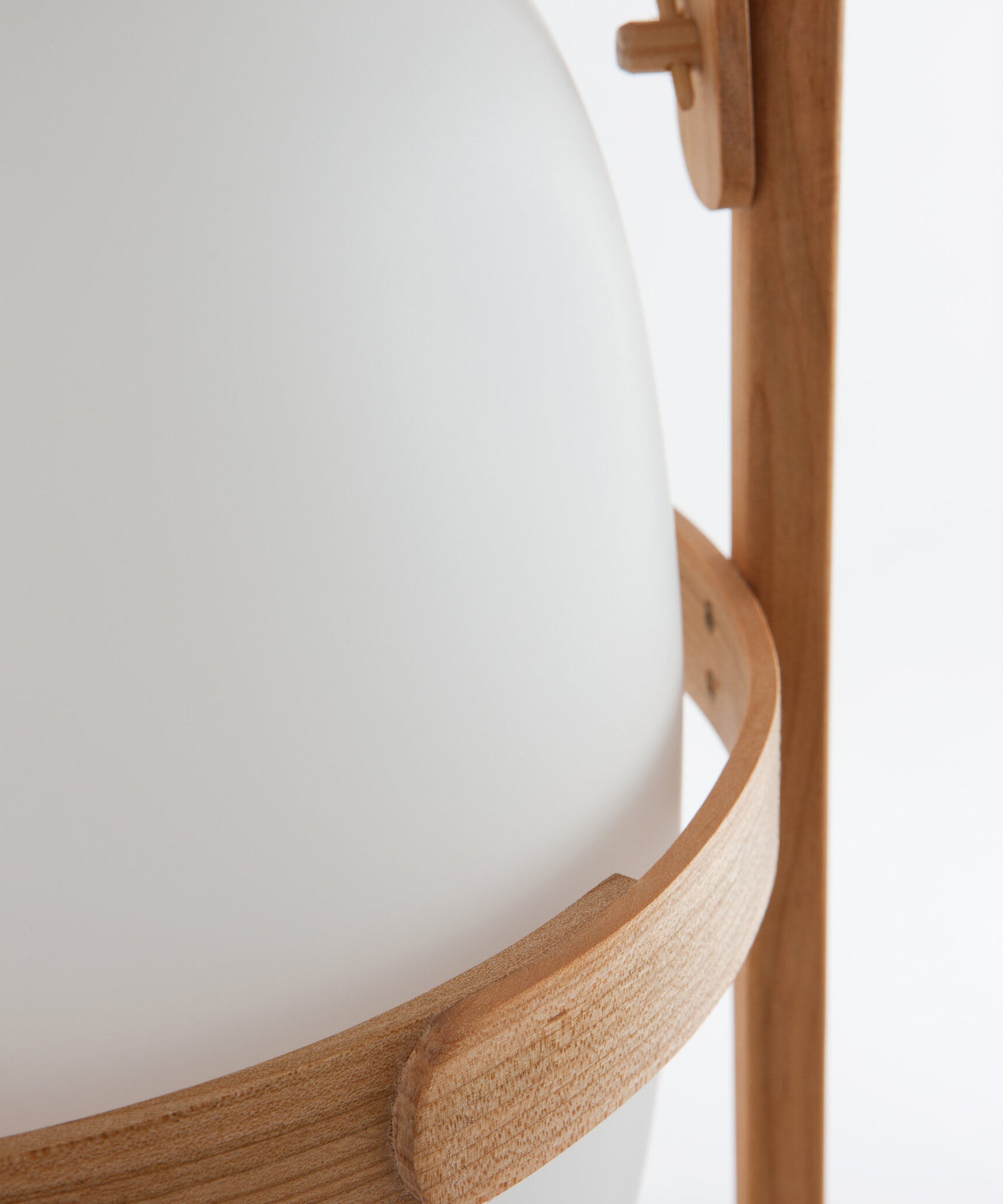 Cesta Table Lamp | Santa & Cole | Contemporary Design | TRNK