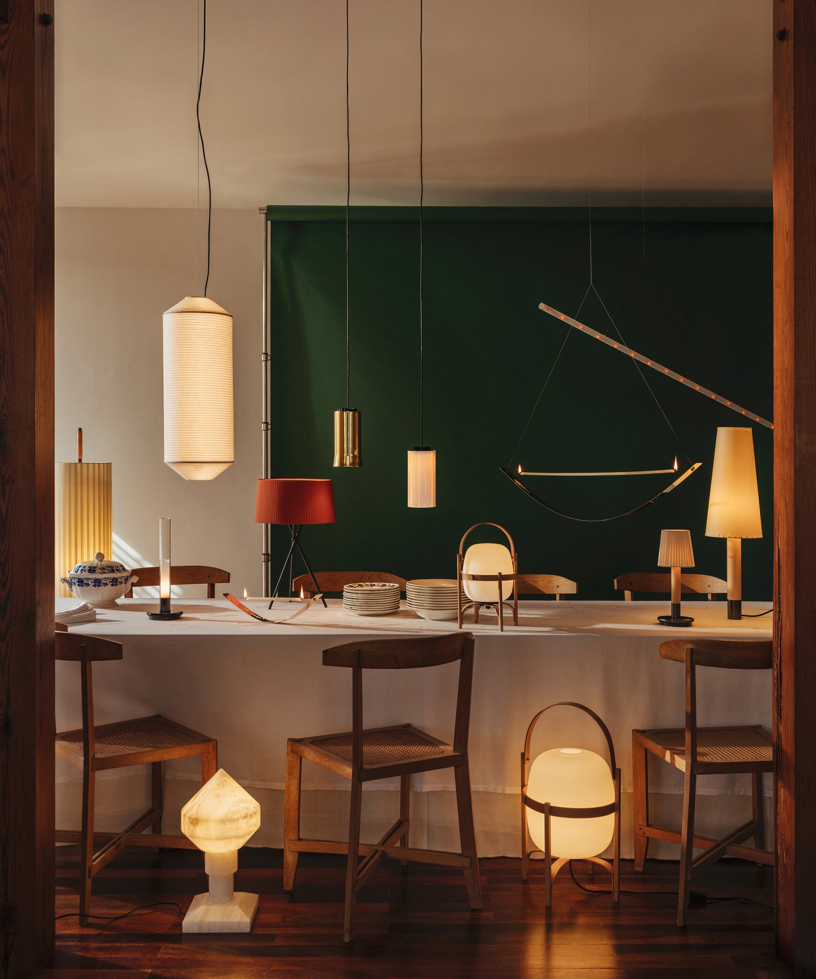 Cesta Table Lamp | Santa & Cole | Contemporary Design | TRNK