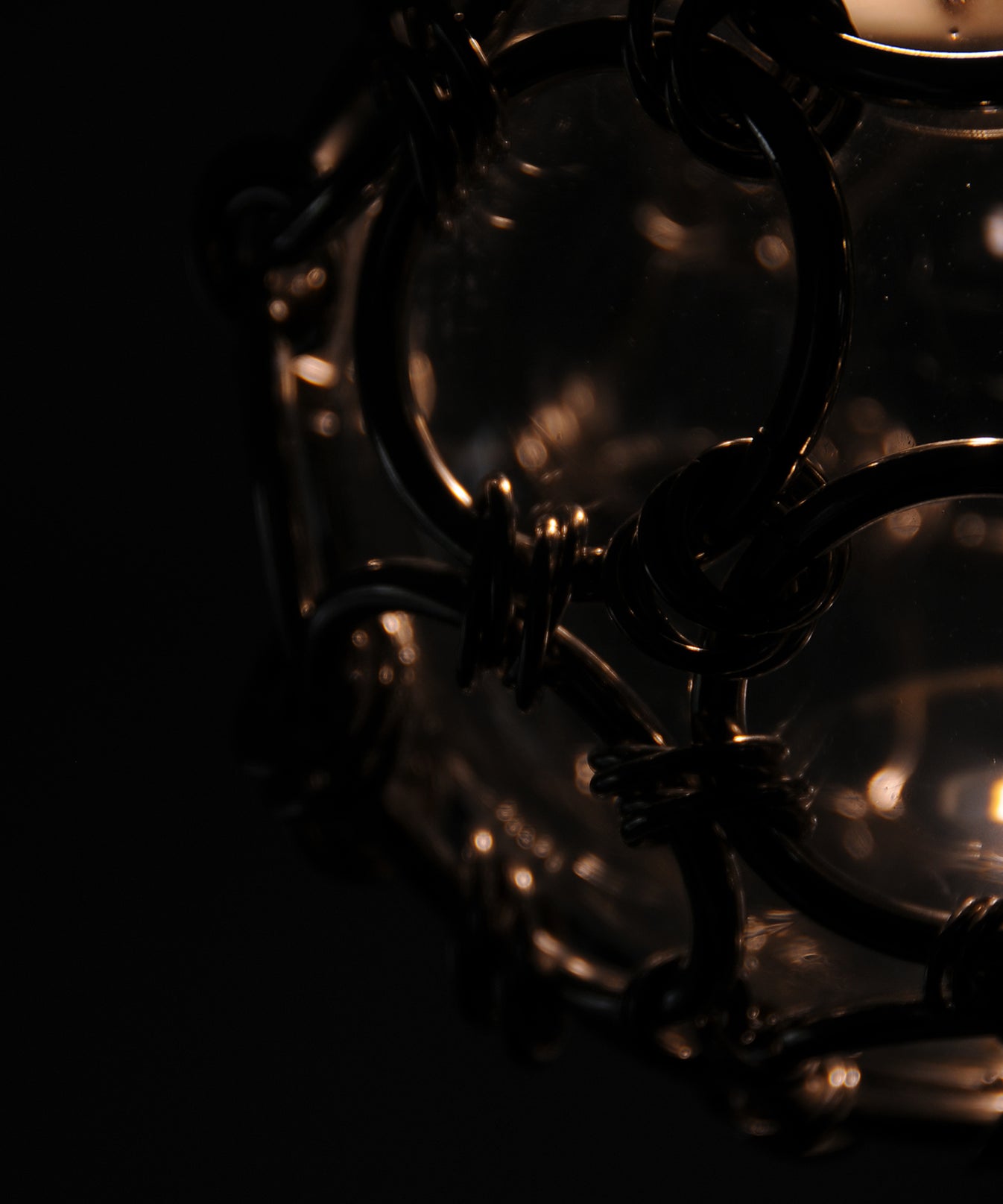 Chainmail Droplet Single Pendant Chandelier by Panorammma – TRNK