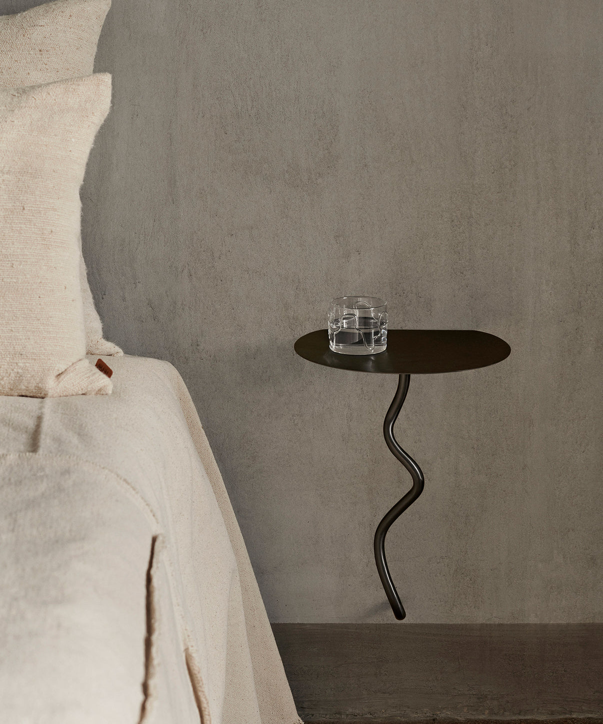 Curvature Wall Table by Ferm Living | Modern Scandinavian Design | TRNK