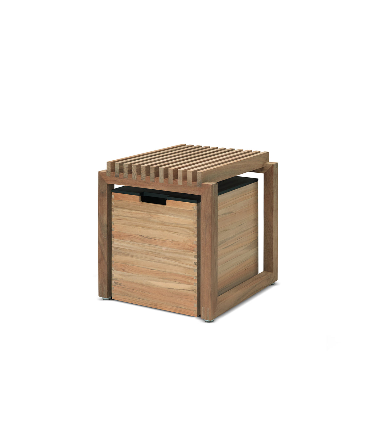 Cutter Stool by Skagerak | Scandinavian Furniture | TRNK