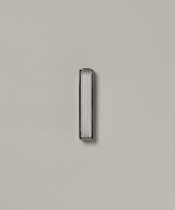 Order Estadio Singular Wall Lamp By Santa & Cole – TRNK