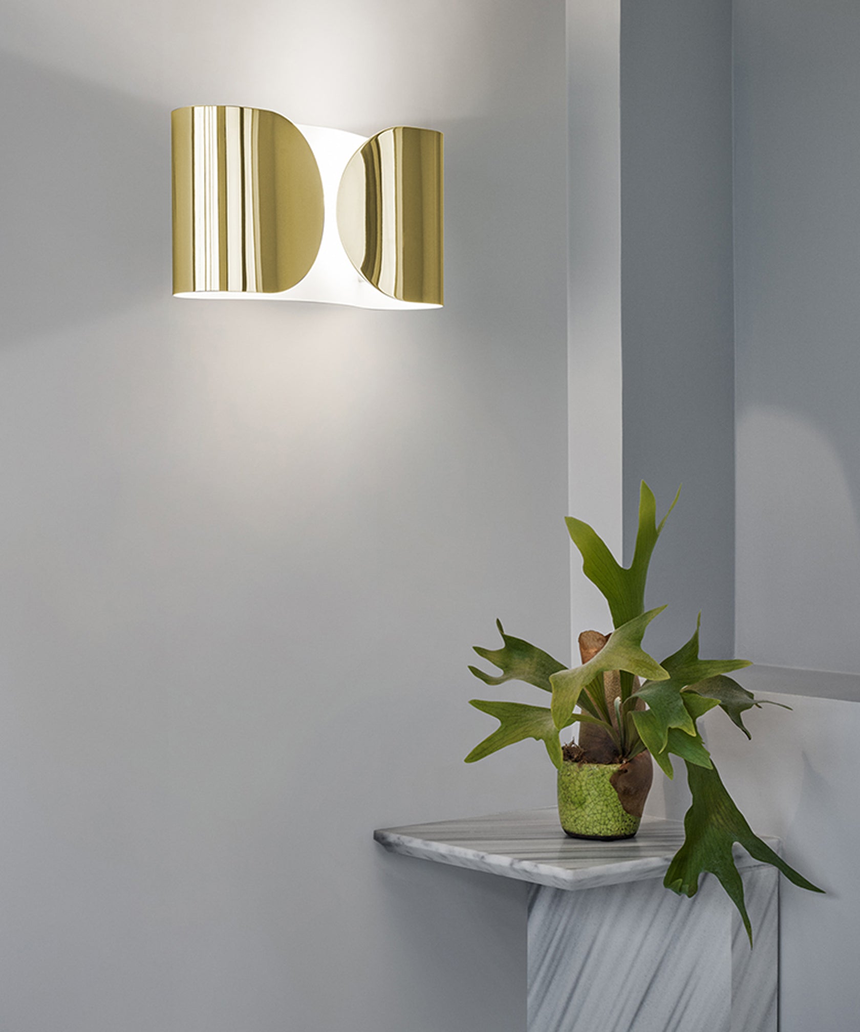 Foglio Wall Lamp by Flos | Luxury Lighting | TRNK