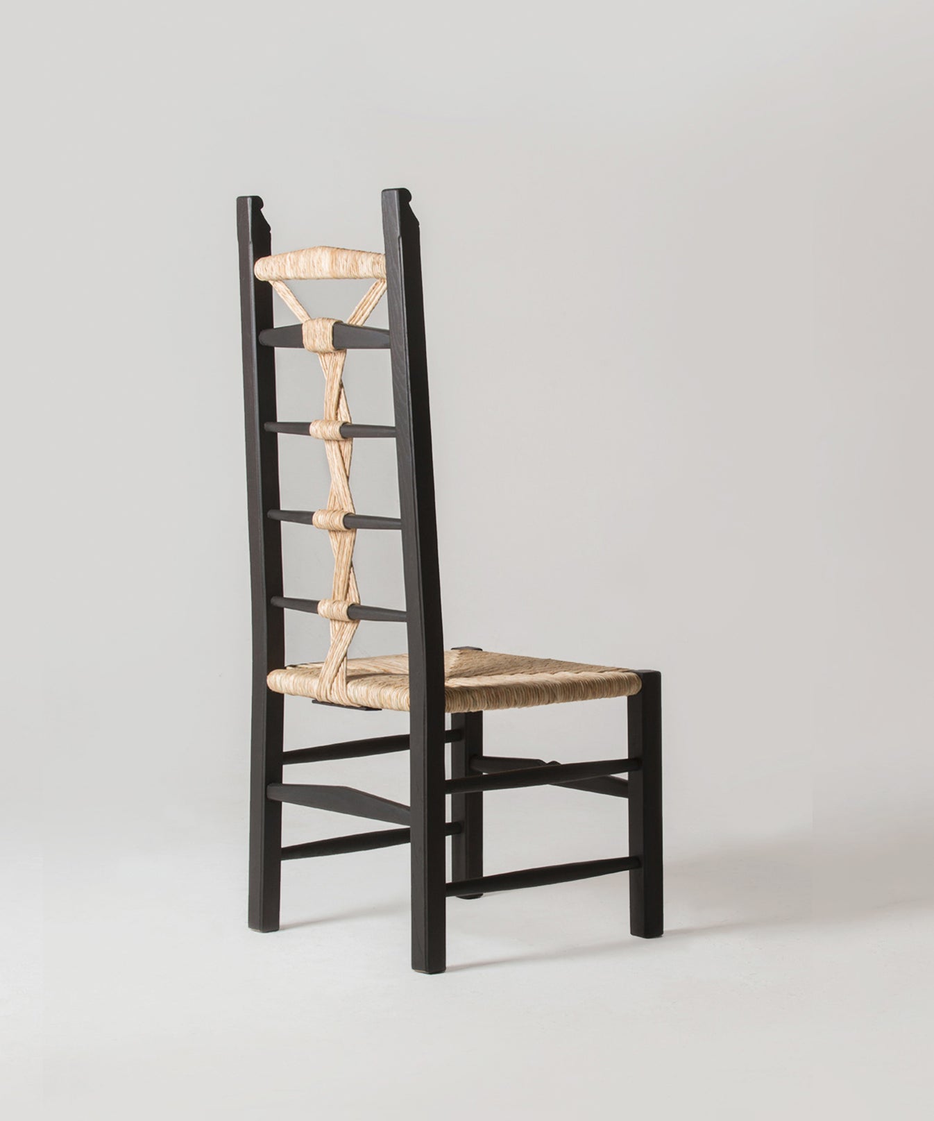 Lia Chair | Modern Comfort and Design in One Chair – TRNK