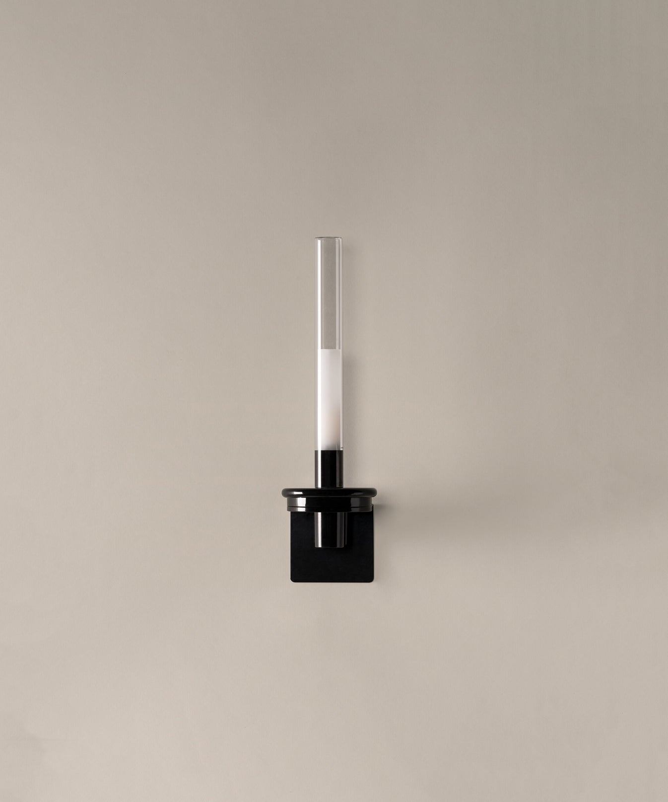 Sylvestrina Translucent Wall Sconce By Santa & Cole – TRNK