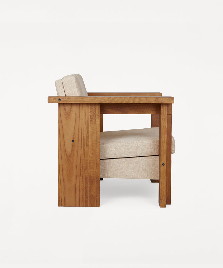 Symmetry Chair by Frama | Scandinavian Design | TRNK