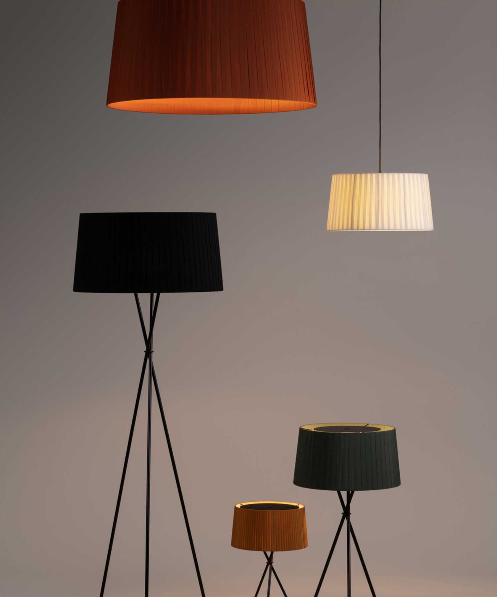 Tripode G5 Floor Lamp | Modern Lighting by Santa & Cole – TRNK