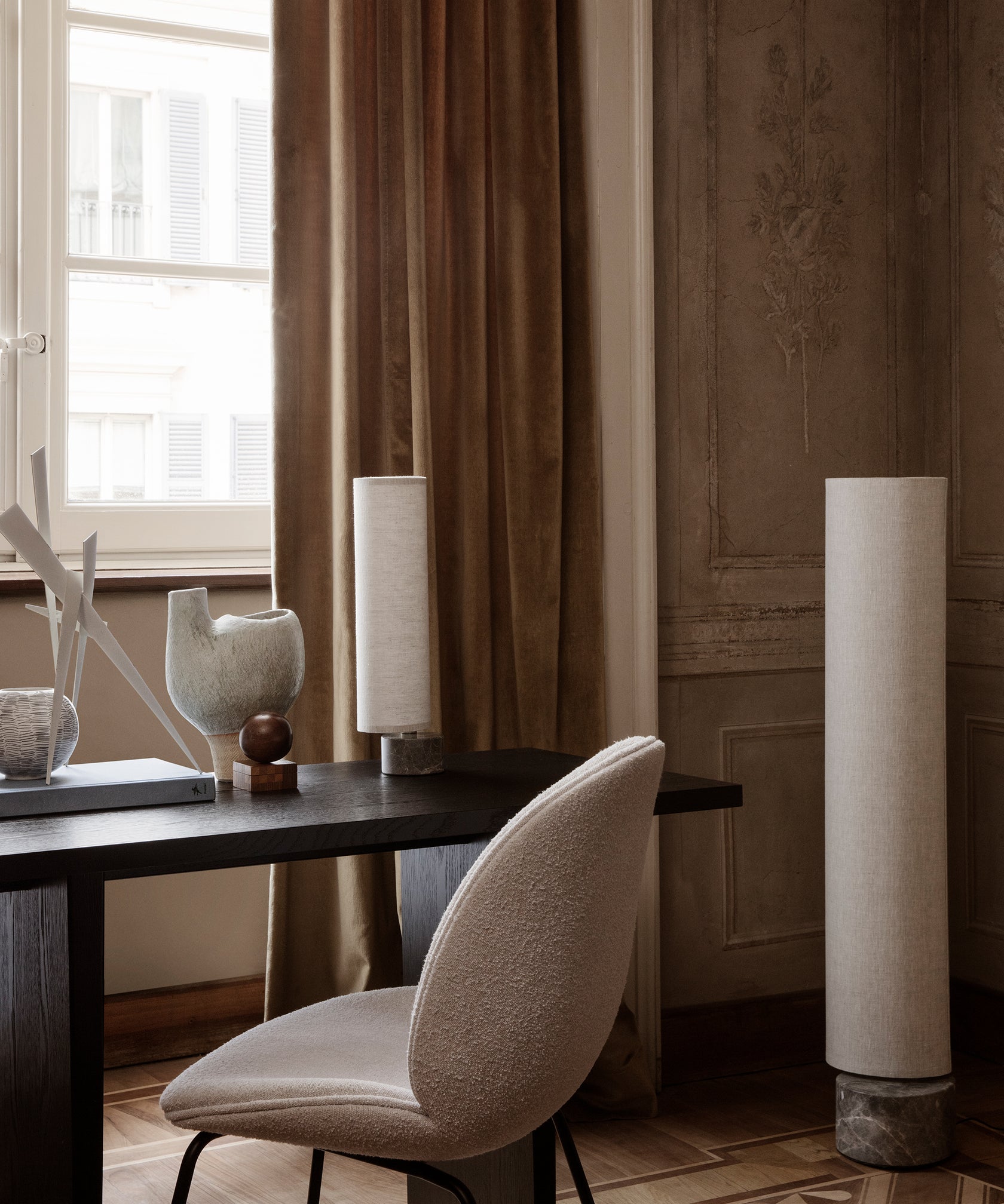 Unbound Table Lamp by Gubi | TRNK